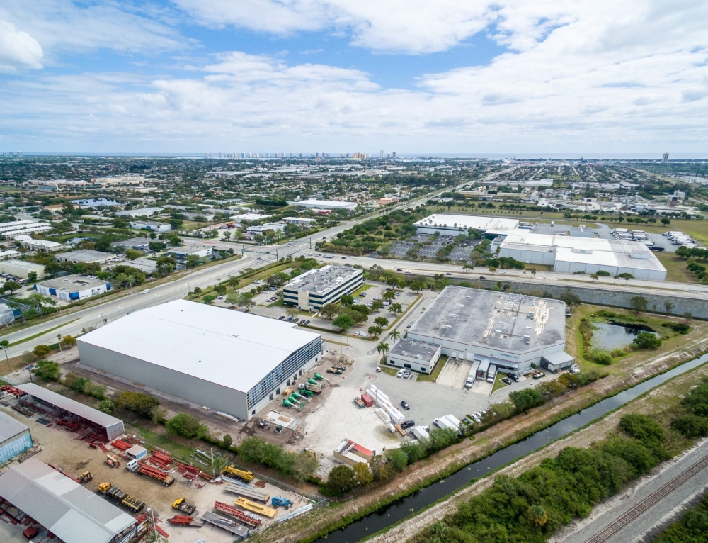 Warehouse | Nestle Distribution Center | Allied Insulated Panels